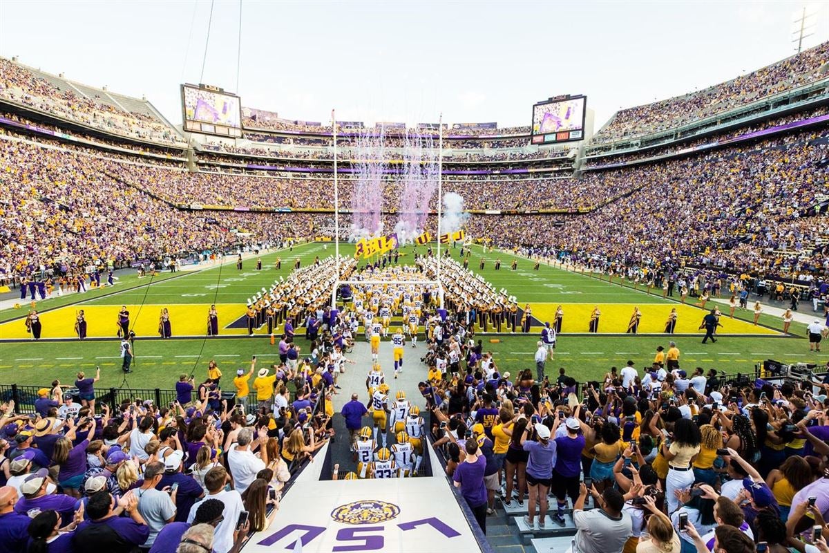 Woodward weighs in on LSU’s new football schedule – LSU Football Report